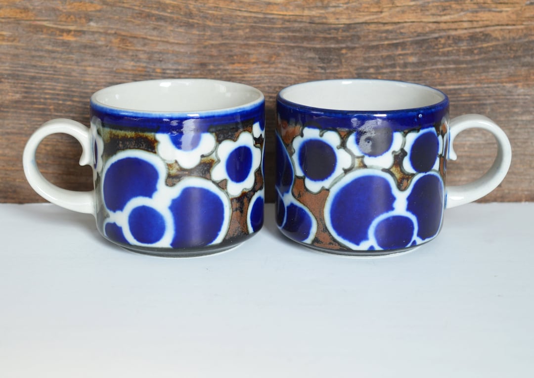 Vintage Arabia Finland Saara Mugs, Cobalt Floral Stoneware, Set of 2 - Etsy