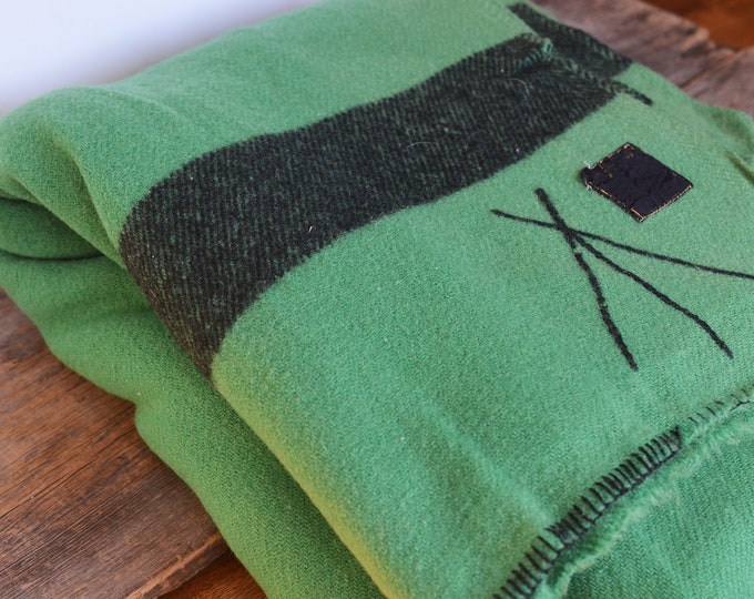 Vintage Mohawk Tepee Green Wool Horse Blanket, Made in Canada Circa ...