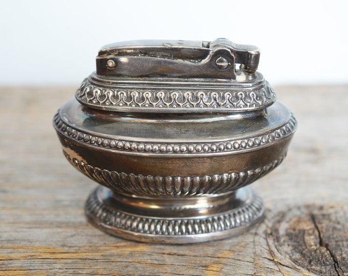 Vintage Ronson Table Lighter "queen Anne" Made in Canada Circa 1950s ...