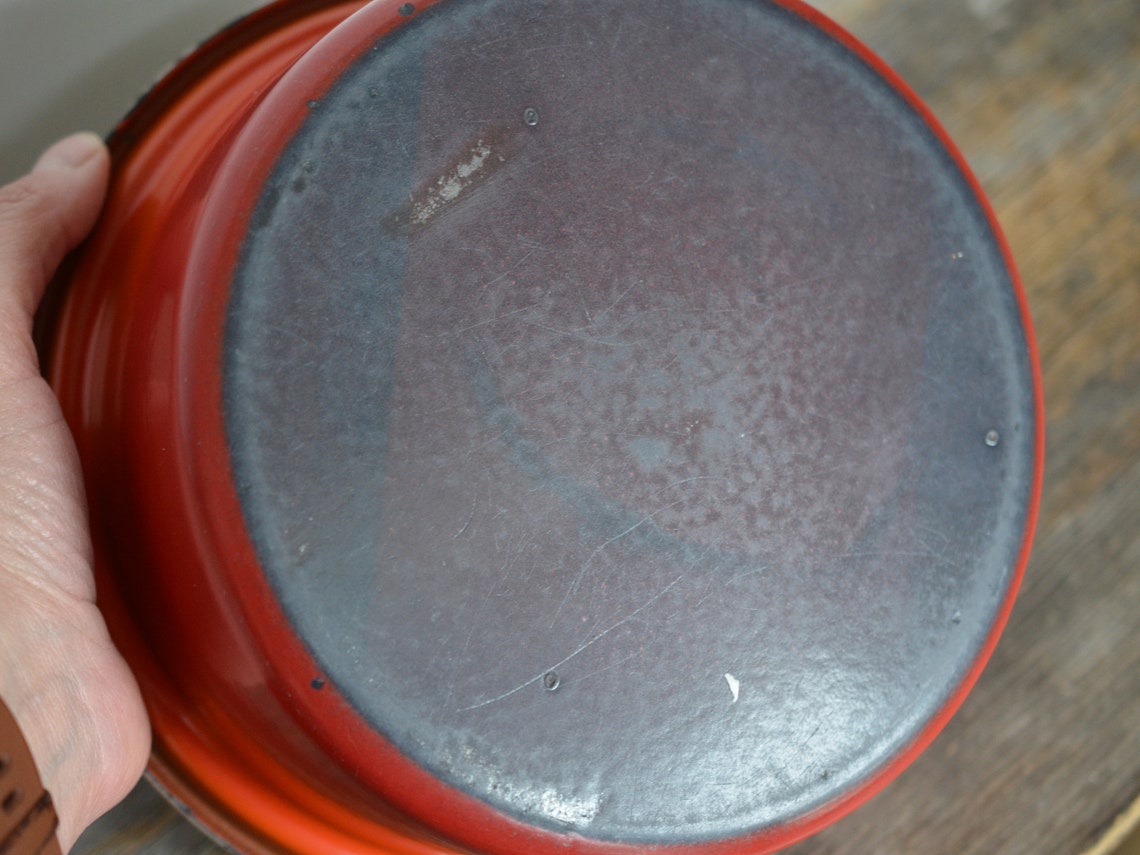 Vintage Red Enamelware Pot or Small Dutch Oven Circa 1970s | Etsy