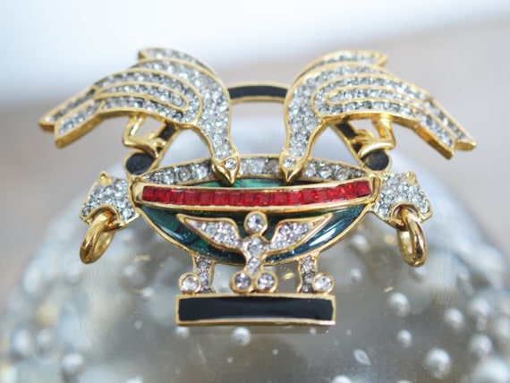 Vintage Bird Bath Brooch, Butler Costume Jewelry Pend… - Gem