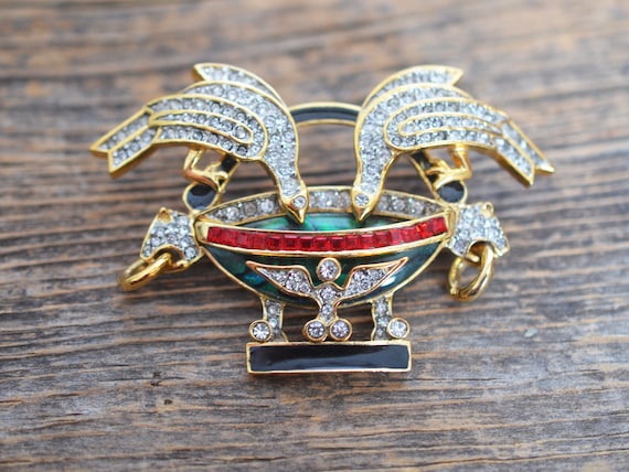 Vintage Bird Bath Brooch, Butler Costume Jewelry Pend… - Gem