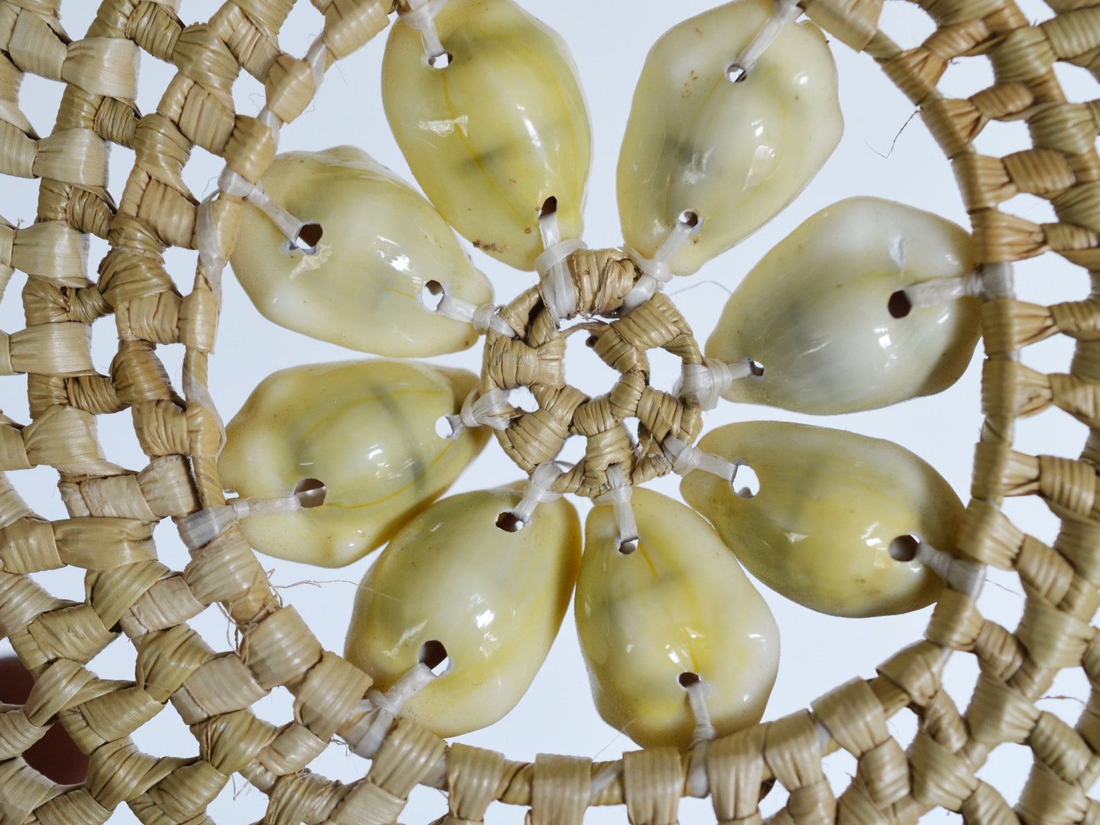 Vintage Wicker Small Basket, Cowrie Shell Decoration on Lid, Trinket ...