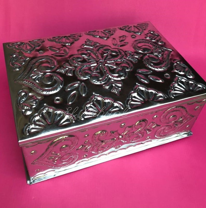 Tin Jewelry Box, Hand-embossed Tin Box by Oaxacan Artisans. Ideal Size ...