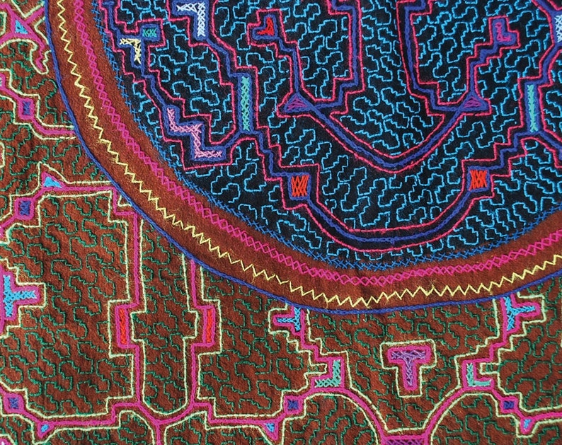 Jungle Art By The Shipibo People Of The Amazon Peru Etsy