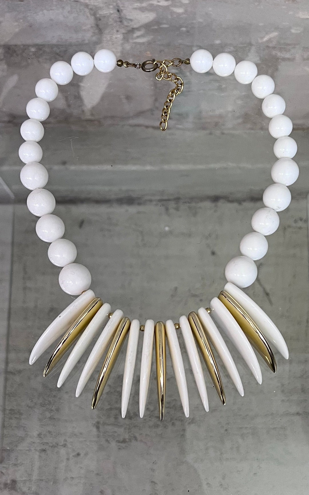 Vintage 60s Necklace - Etsy