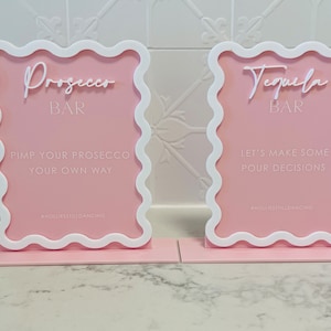 Wavy Border Drinks Menu Signage - Personalized Acrylic Wedding Bar Sign ...