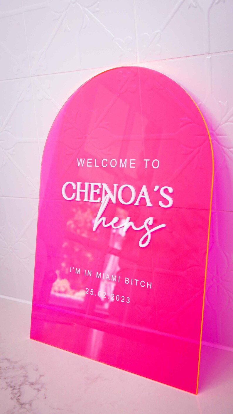 Arch Hens Welcome Sign, 3D Names, Modern Arch Wedding Signs, Wedding ...