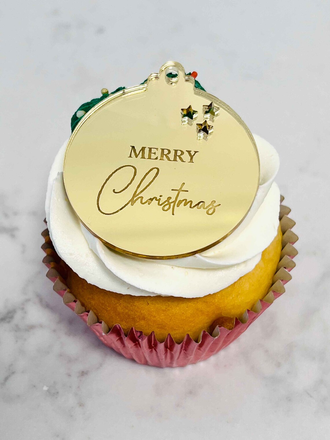 Merry Christmas Bauble Cake Charms | Favor Tags | Engraved Gift Tags ...
