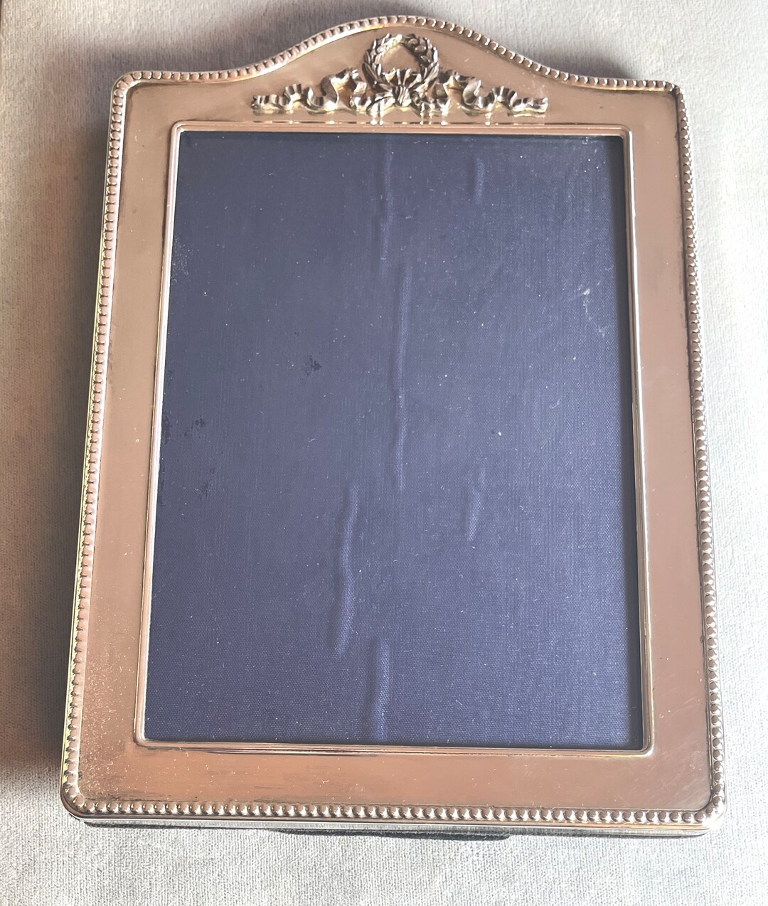 Sterling Silver Bow Ribbon Garland Photo Picture Frame Velvet Easel ...