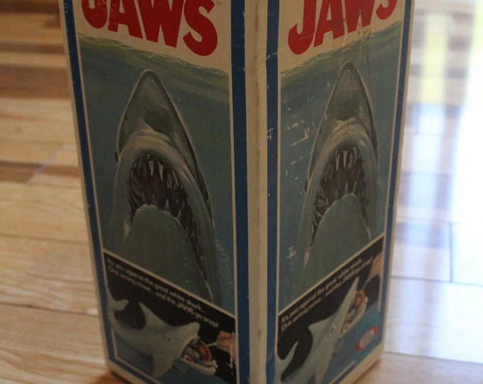 Jaws Board Game 1975 (vintage) - Etsy
