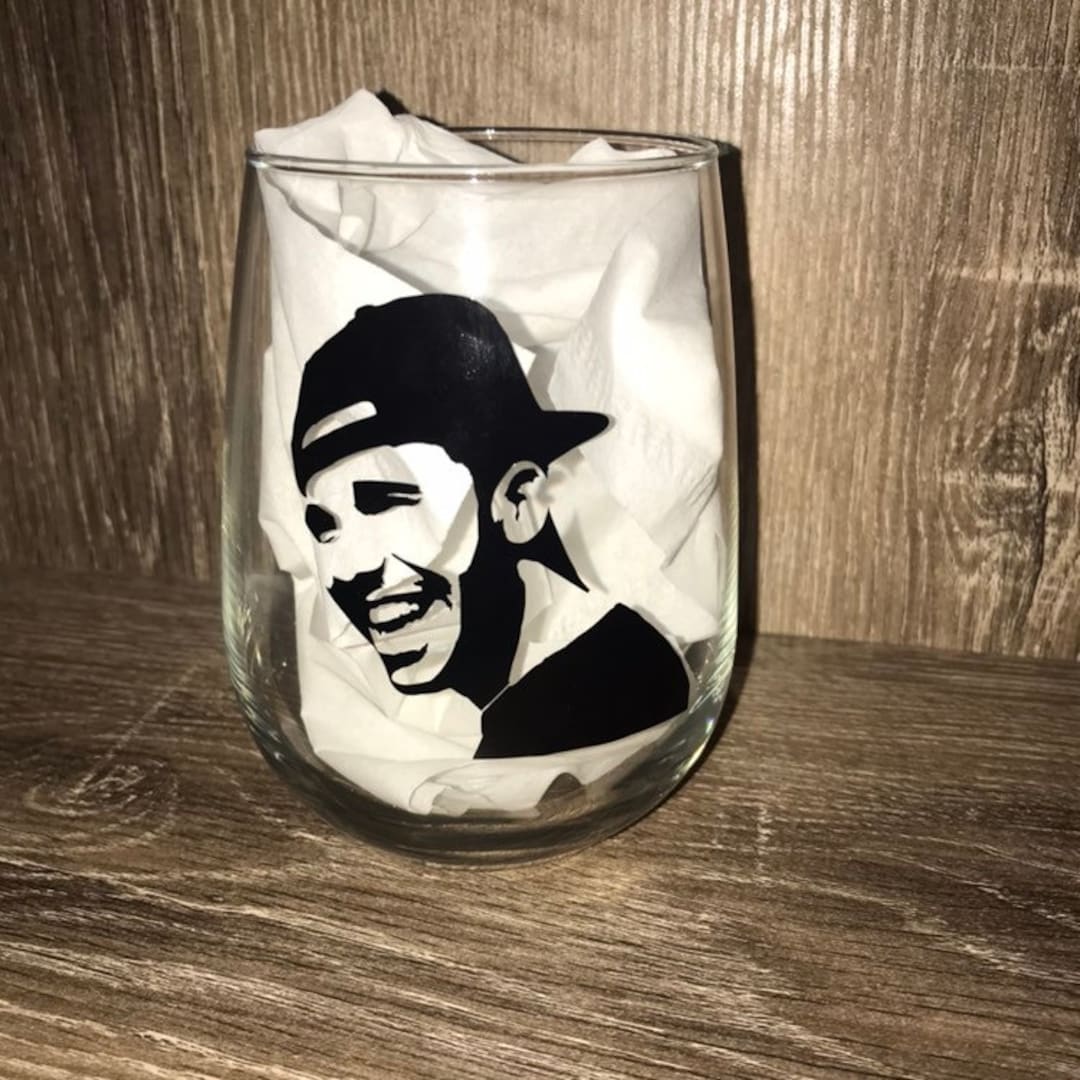 Drake Wine Glass - Etsy