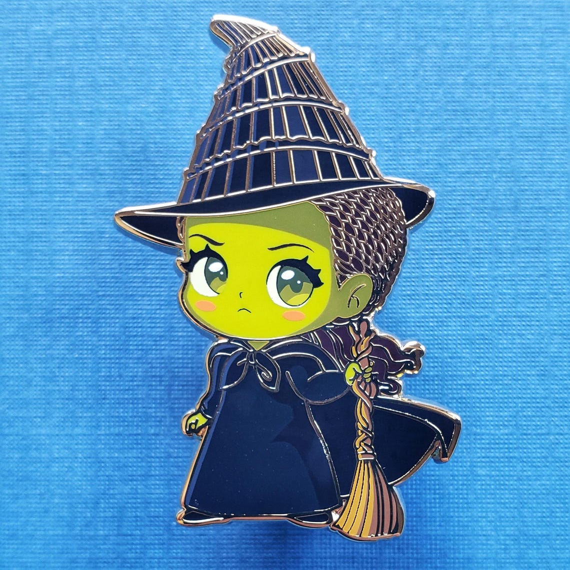 Chibi Elphaba and Glinda Pins - Etsy