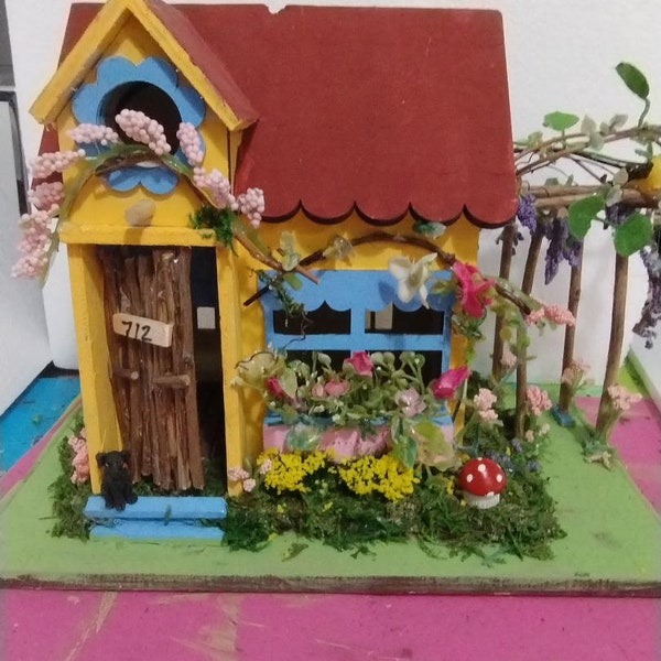 Birdhouse - Etsy