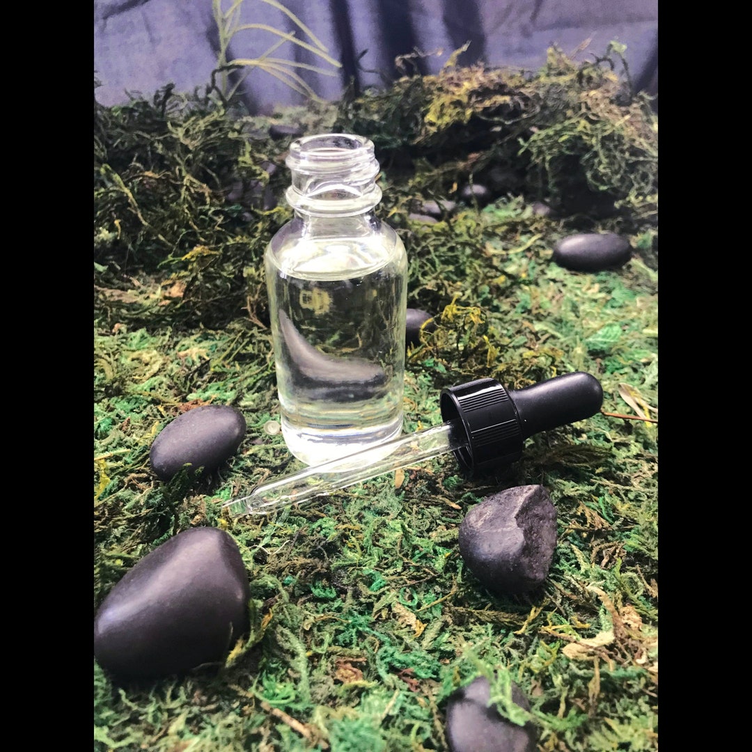 Gunpowder 1oz Clear Glass Bottle Fragrance Oil - Etsy