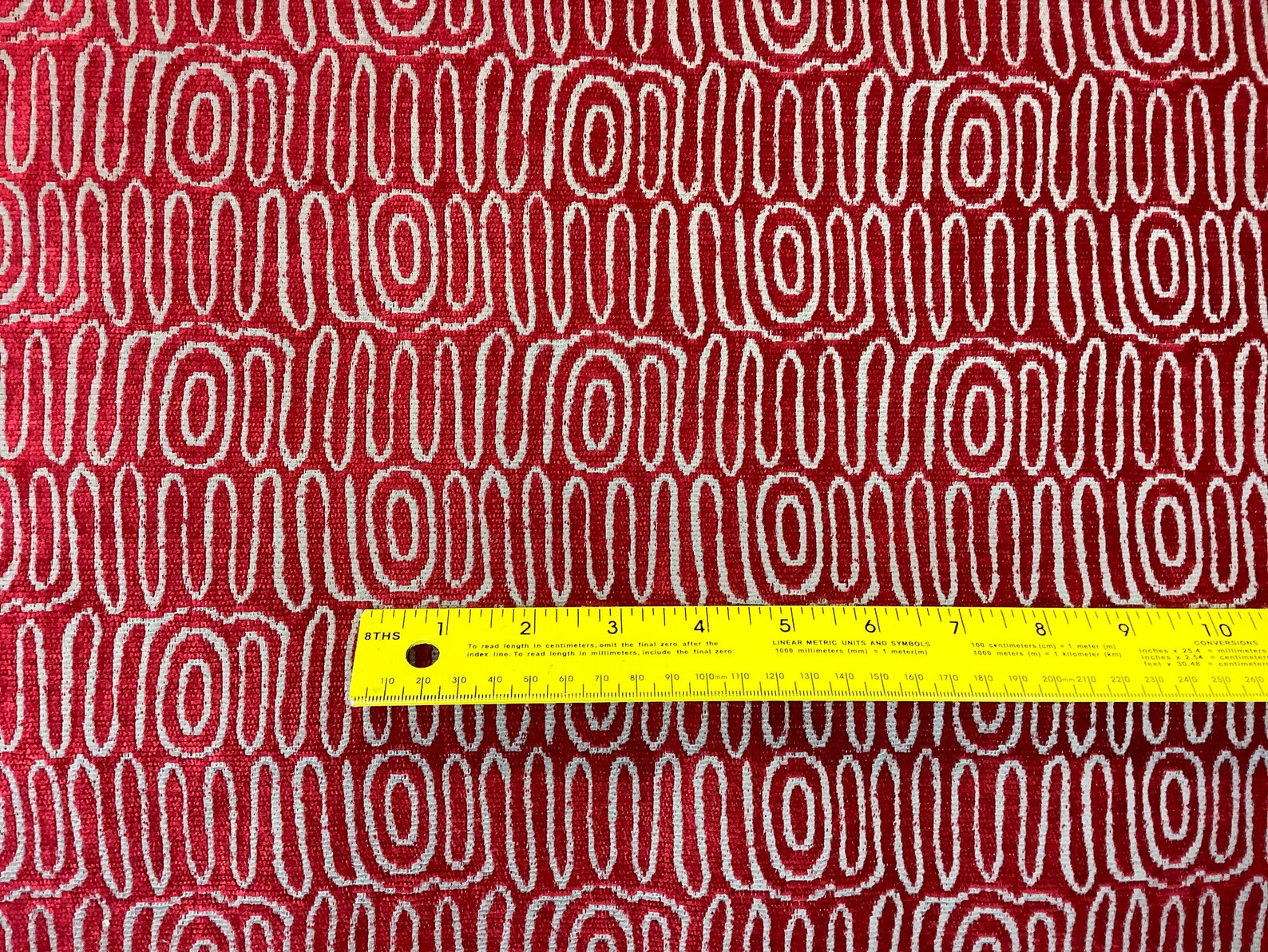 Red Geometric Circles Textured Fabric Fabric by the Yard - Etsy