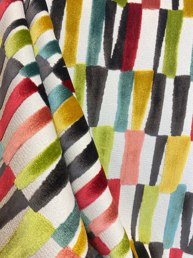 Stricker Coral Bold Geometric Cut Velvet Patterned Velvet - Etsy