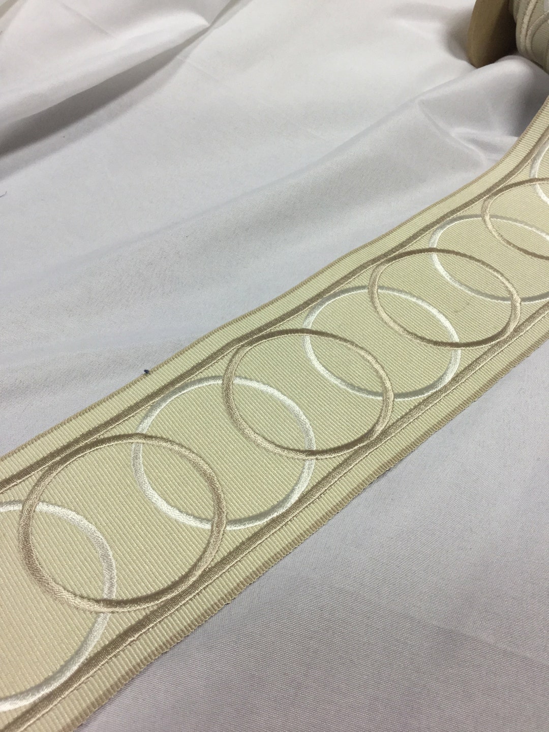 Interlocking Ivory Wide Tape Trim - Trim by the Yard - Custom Cut ...