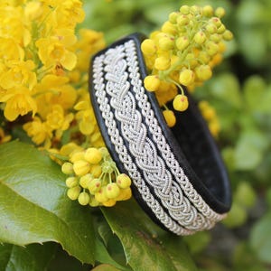 Sami Bracelet LINDORM Swedish Handmade Saami Armband With Pewter Wire ...