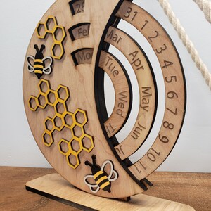Wood Perpetual Calendar | Honeycomb Bumblebee Calendar | Teacher Gift ...