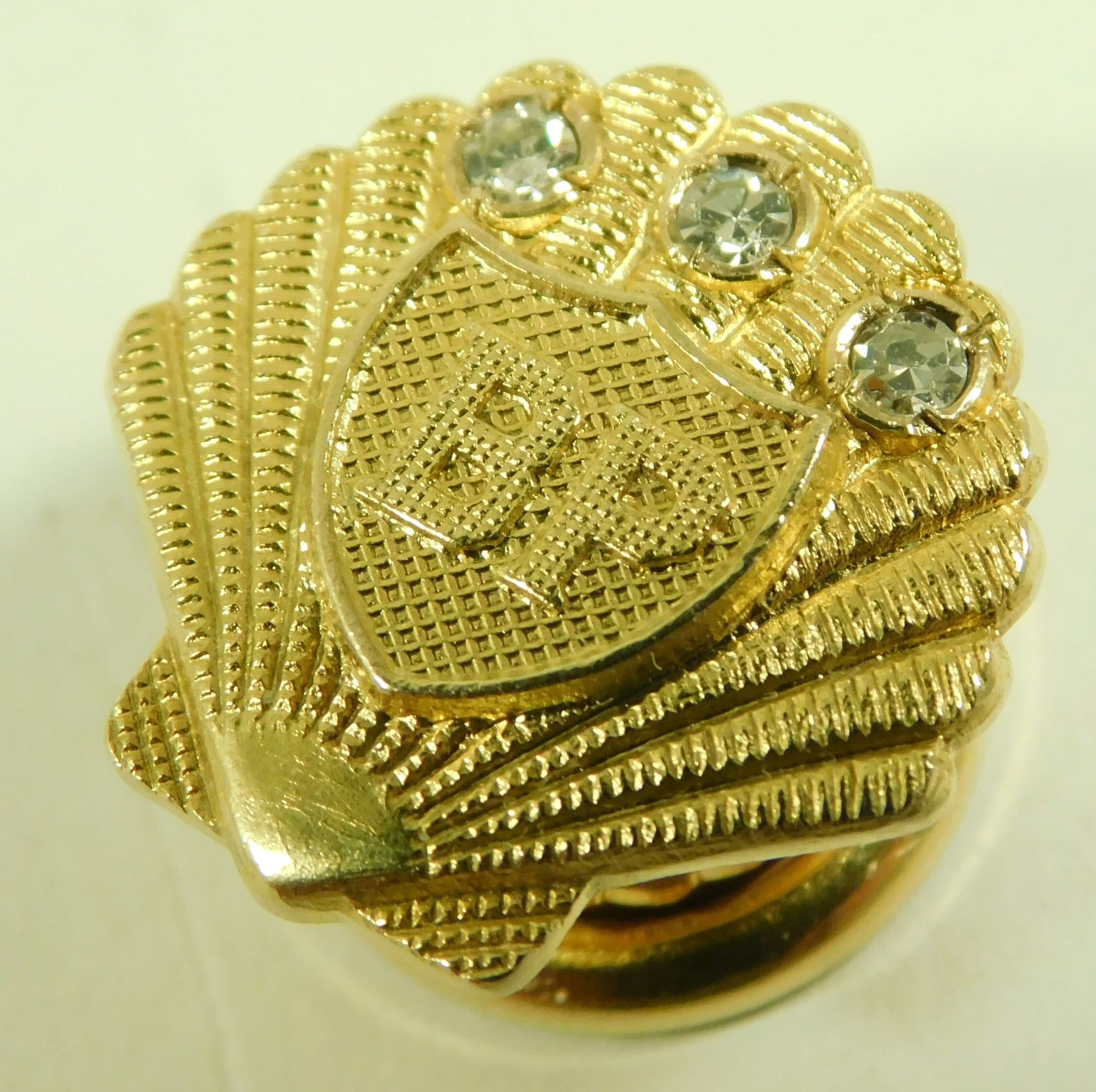 Vintage 9ct Gold & Diamond Set BP British Petroleum Long Service Badge ...