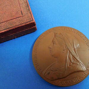 Victorian Queen Victoria 1897 Diamond Jubilee Bronze Commemorative ...