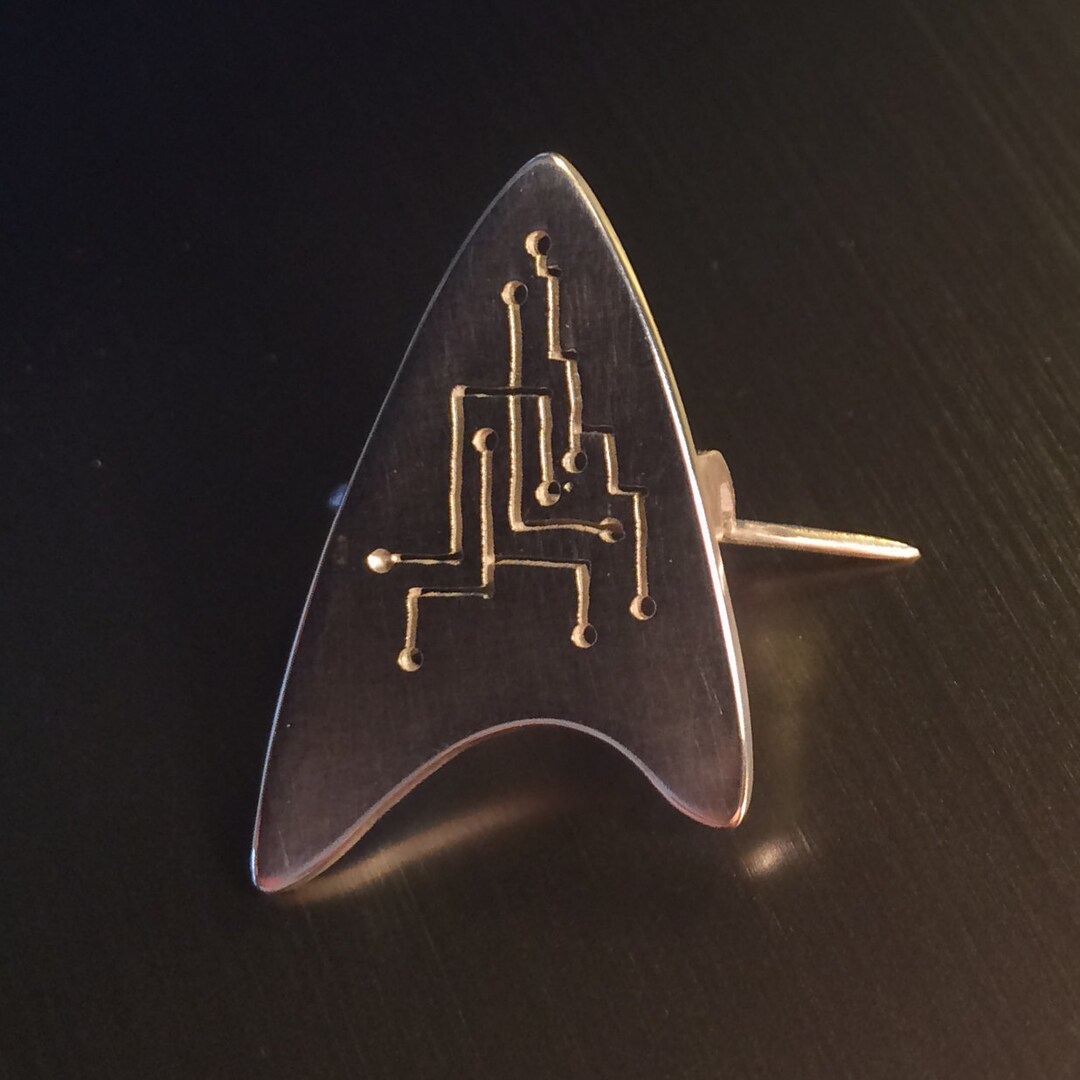 Star Trek Comm Badge Pin - Etsy Canada
