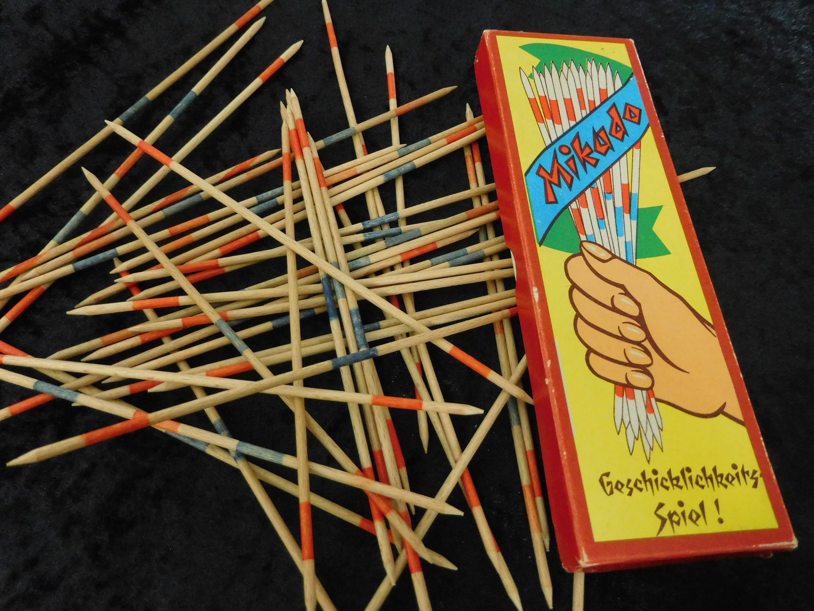 Table Game Collectible Vintage Mikado Pick-up Sticks Game - Etsy