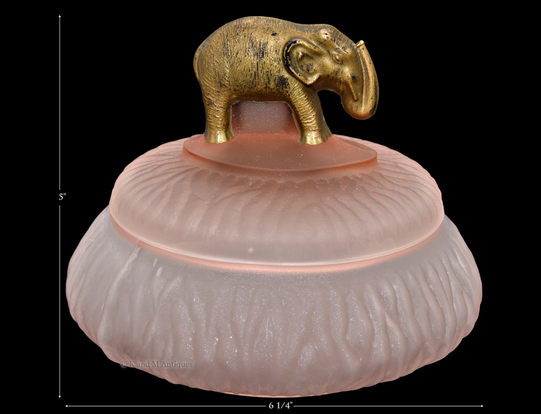 L. E. Smith Pink Satin Elephant Trunk up Powder Jar on Rippled Base - Etsy