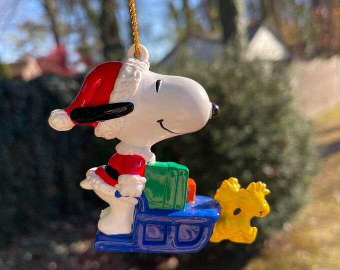 PEANUTS Vintage Snoopy and Woodstock Delivering Presents Ornament ...