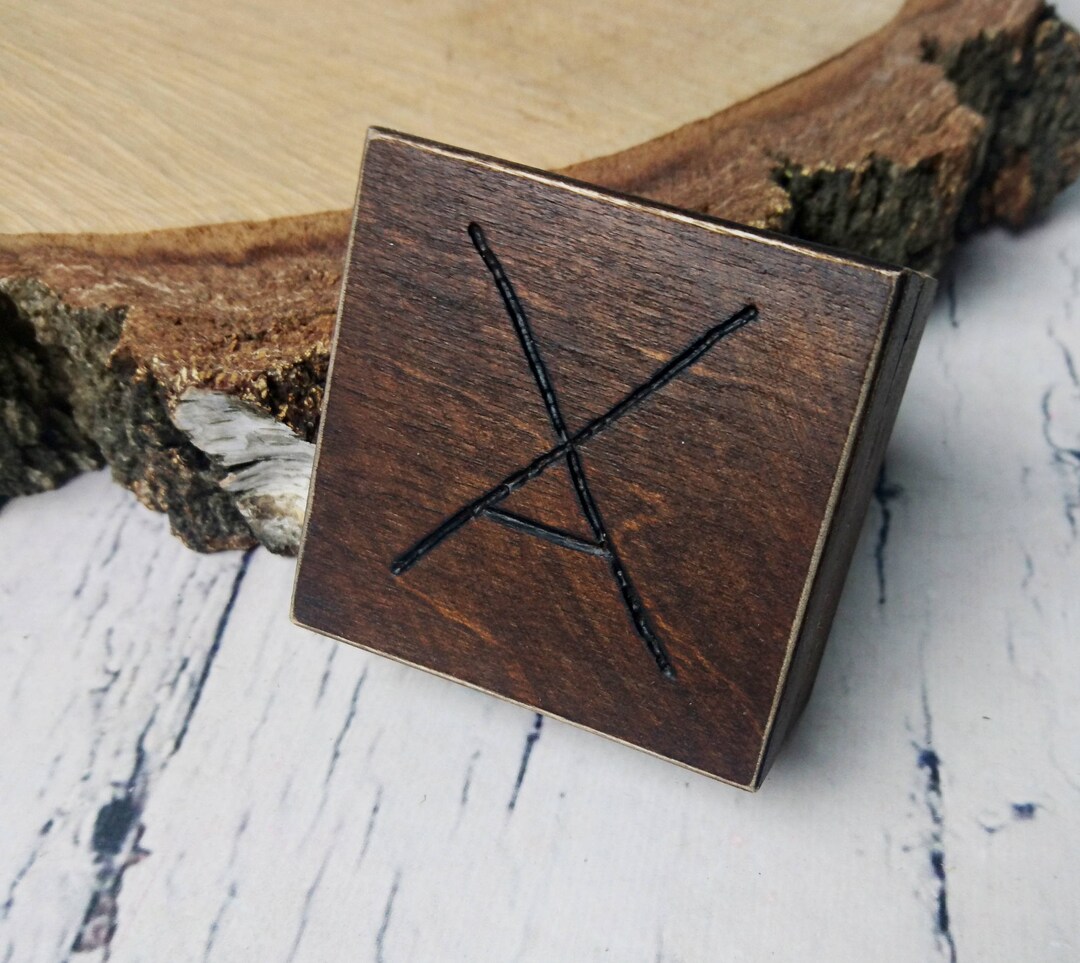 Rustic Engagement Ring Box, Rustic Wedding, Custom Engraved Wood Burnt ...
