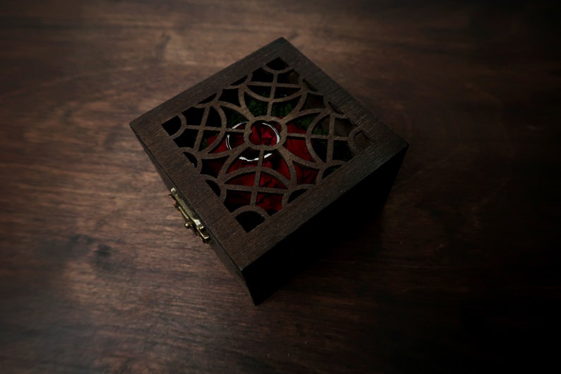 Red Rose Engagement Proposal Box With Green Moss Red Wild - Etsy