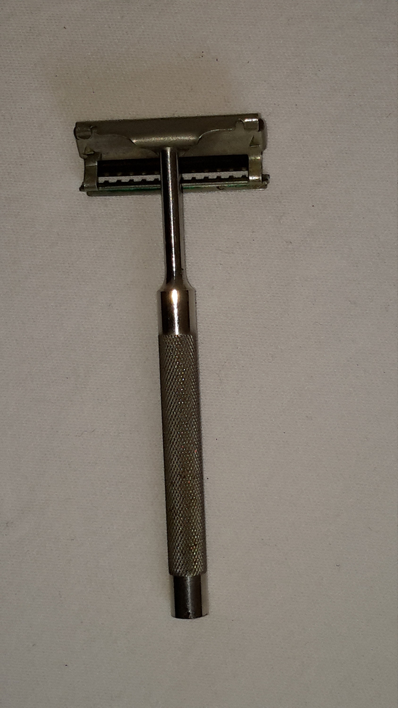 Vintage Christy Safety Razor Pilot Model With Box & 2 Blades - Etsy