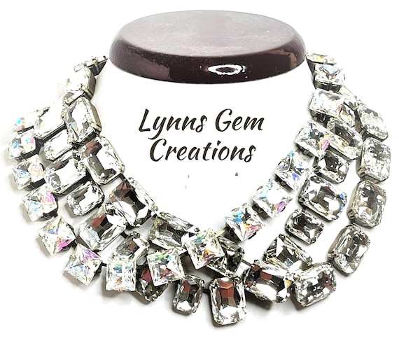 Crystal chokers jewelry store