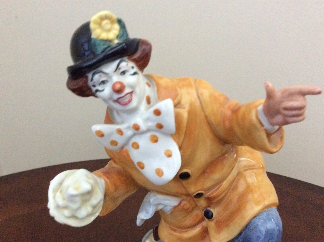 Royal Doulton The Clown Throwing a Pie Figurine H.N 2590 | Etsy