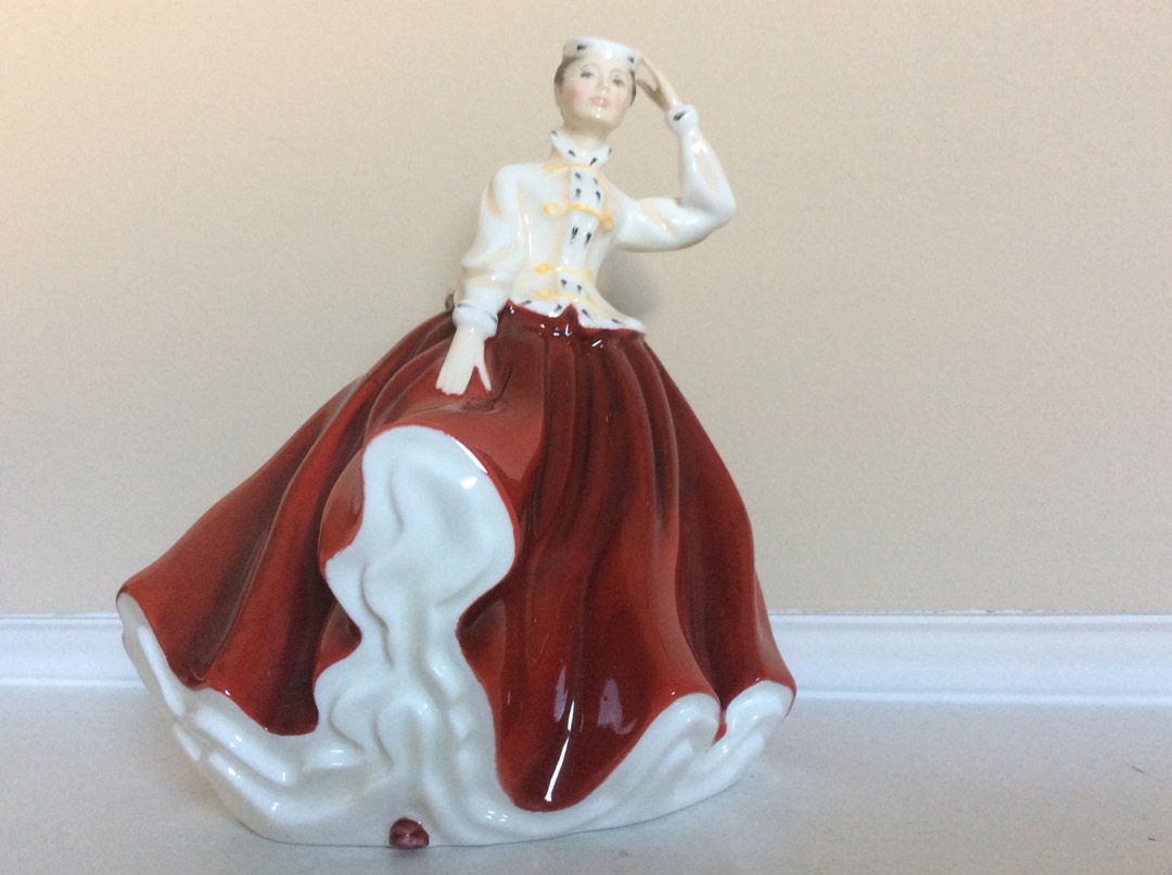 Beautiful Royal Doulton Bone China Lady Gail Figurine, Pete A Gee. - Etsy