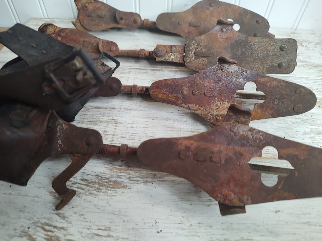Antique Metal Skates ~ Rusty Decor ~ Vintage Skates - Etsy
