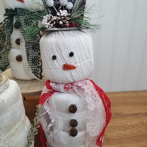 Crochet Thread Spool Snowmen ~ Whimsical Snowman ~ Sewer's Snowman - Etsy