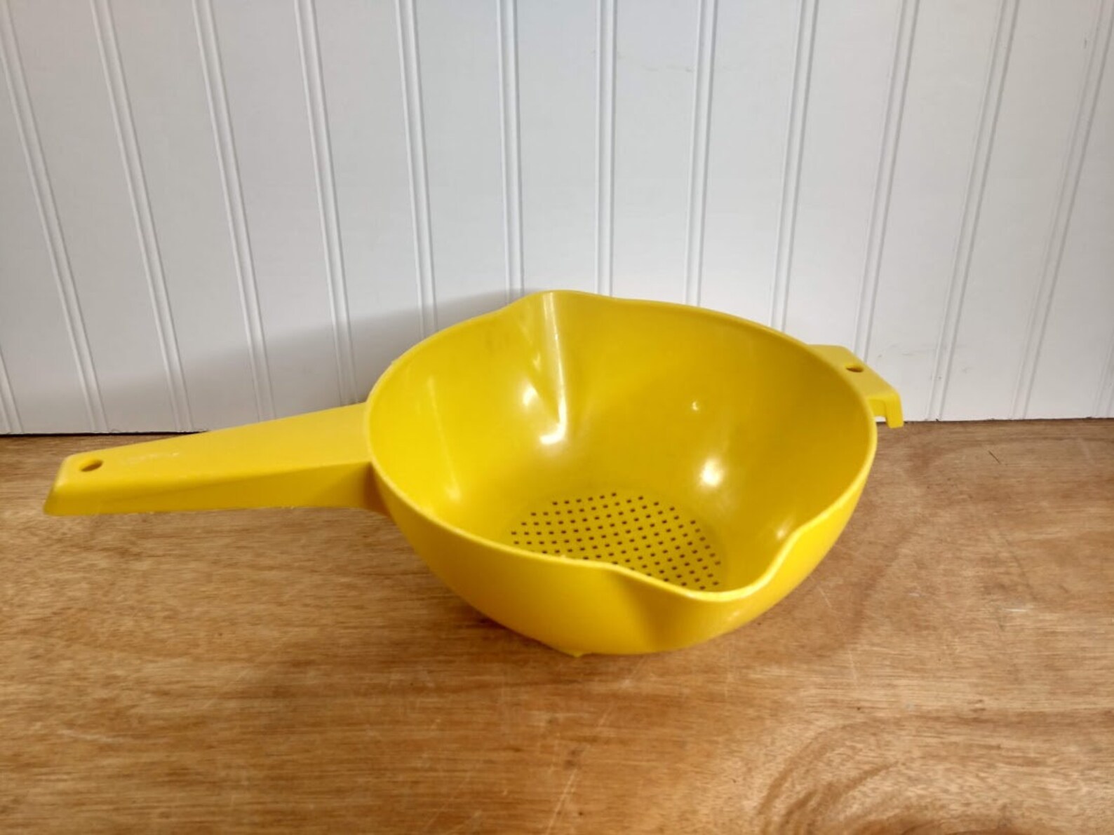 Tupperware 1523 2 Quart Colander Strainer With Handle Yellow - Etsy