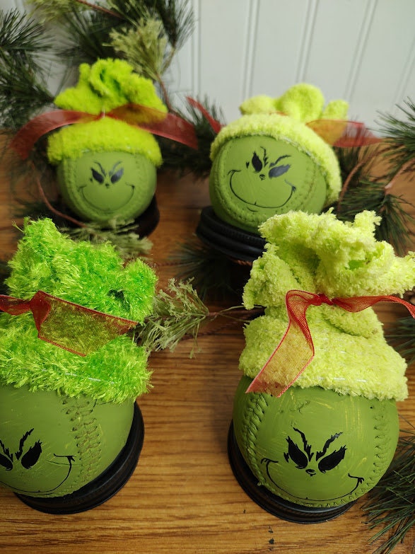 Baseball Grinch ONE GRINCH~ Baseball Christmas ~ Baseball Decor ~ Love ...