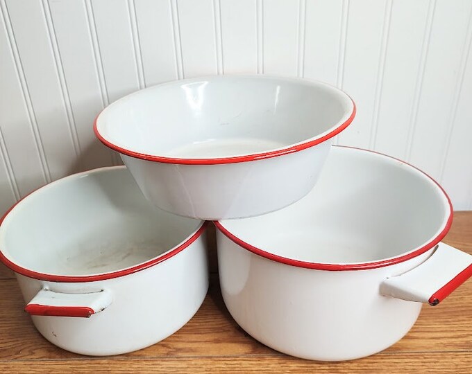 Vintage Red/white Enamelware 3 and 4QT Stock Pots & Bowl~ Farmhouse ...