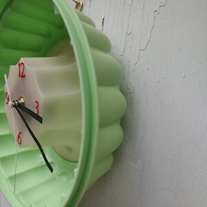 Tupperware Jello Mold Clock ~ Kitchen Clock ~ Unique Clock ~ Tupperware ...
