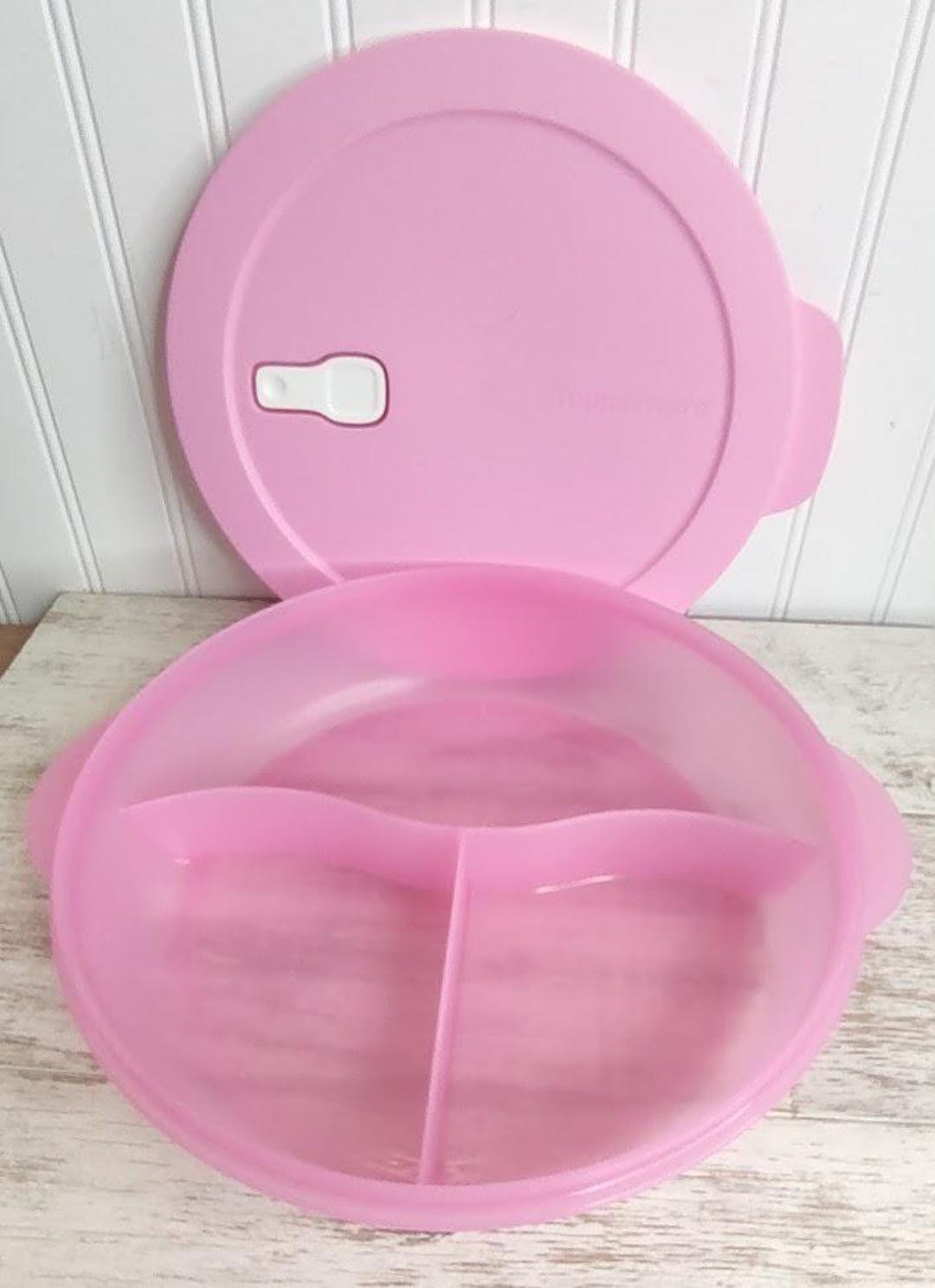 TUPPERWARE Microwavable Large Divided 10" Dish W/ Vented Lid 3284C ...