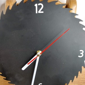 Metal 10" Saw Blade Clock ~ Repurposed Saw Blade ~ Man Cave Clock ...