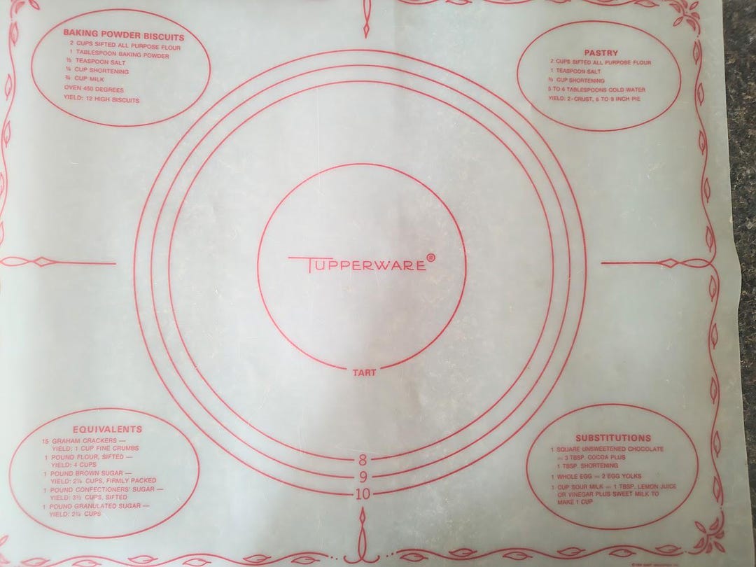 TUPPERWARE 1965 Pastry Sheet Mat Pizza Tart Pie USA~ Vintage Kitchen ...
