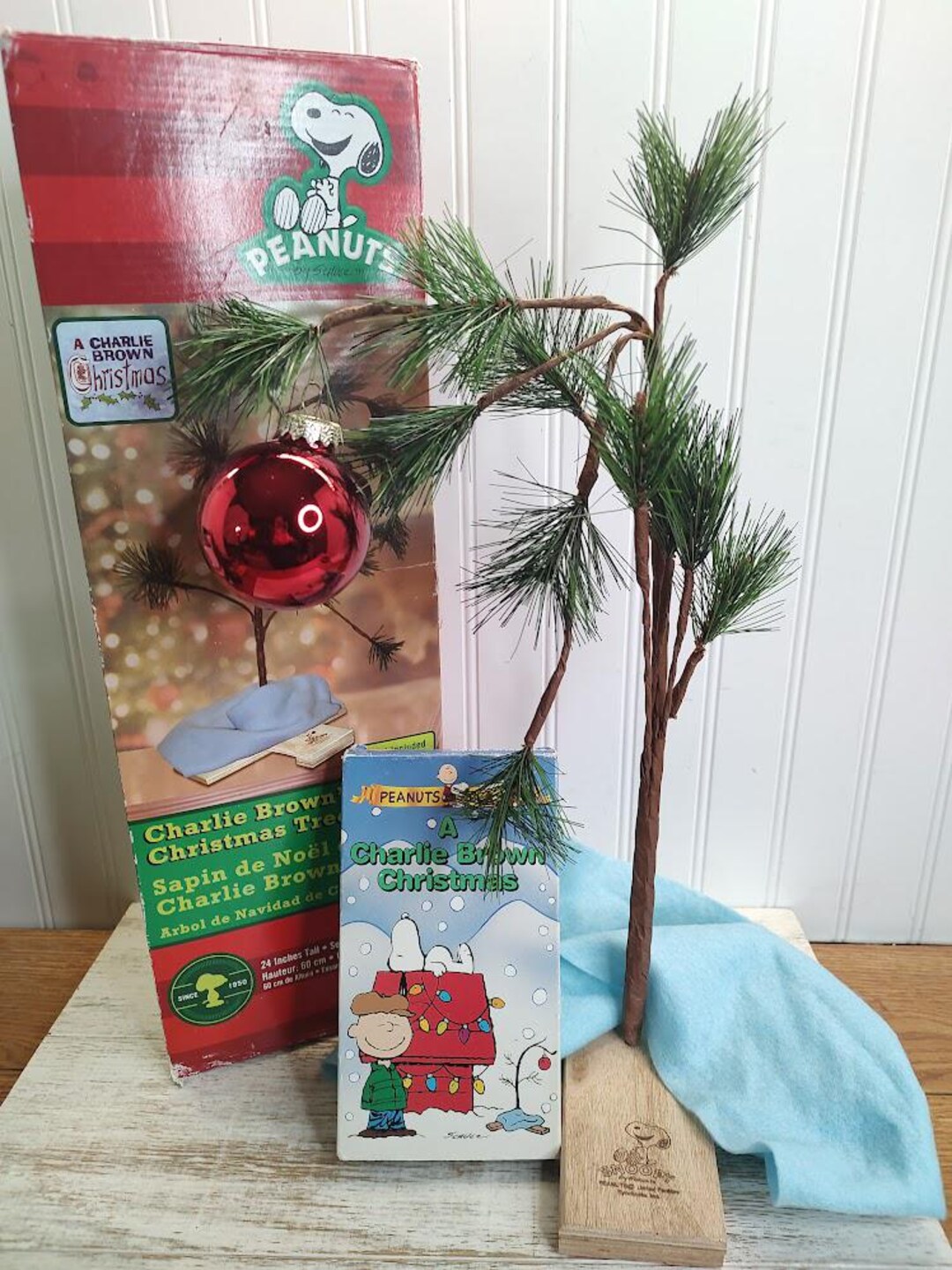 Charlie Brown Holiday Package Tree AND VHS Movie - Etsy
