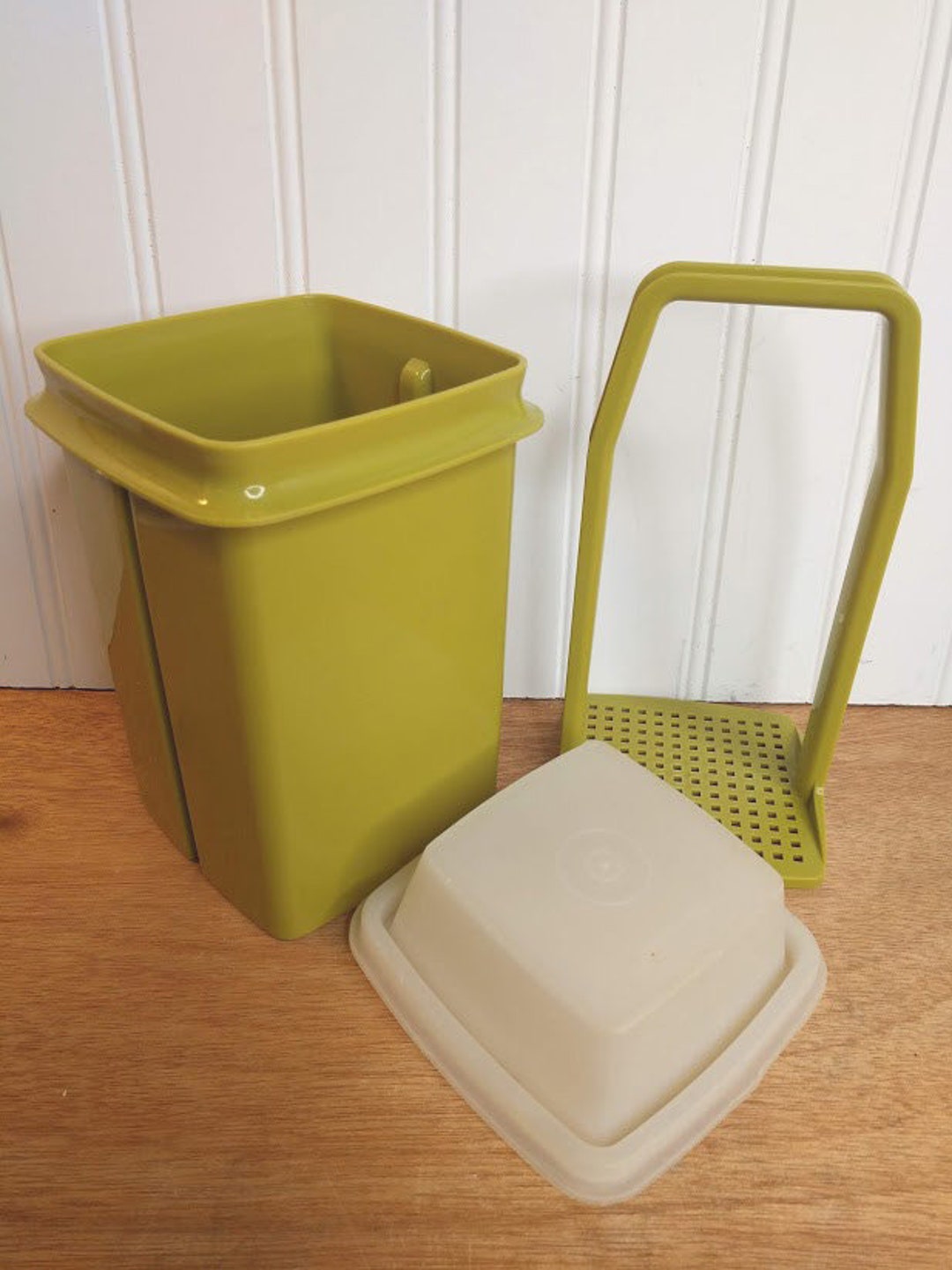 Tupperware Pick-a-deli Pickle Olive Pepper Keeper #1330 - Etsy