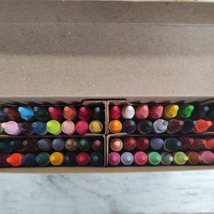 1990 Crayola Crayon Collector’s Colors Tin – Limited Edition ~ Hall of ...