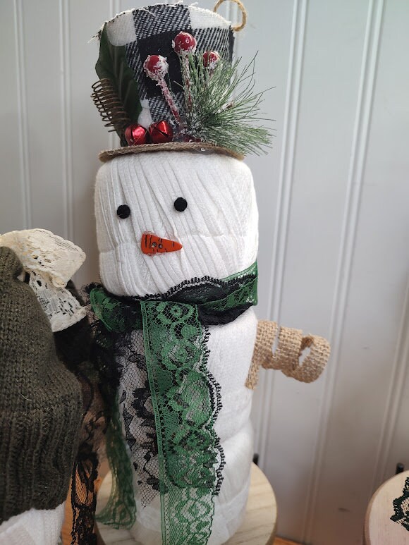 Crochet Thread Spool Snowmen ~ Whimsical Snowman ~ Sewer's Snowman - Etsy