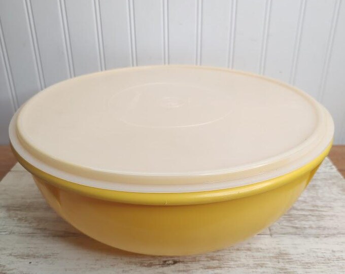 Tupperware Yellow Fix N Mix Wonderlier Mixing Salad Serving Bowl 26 ...